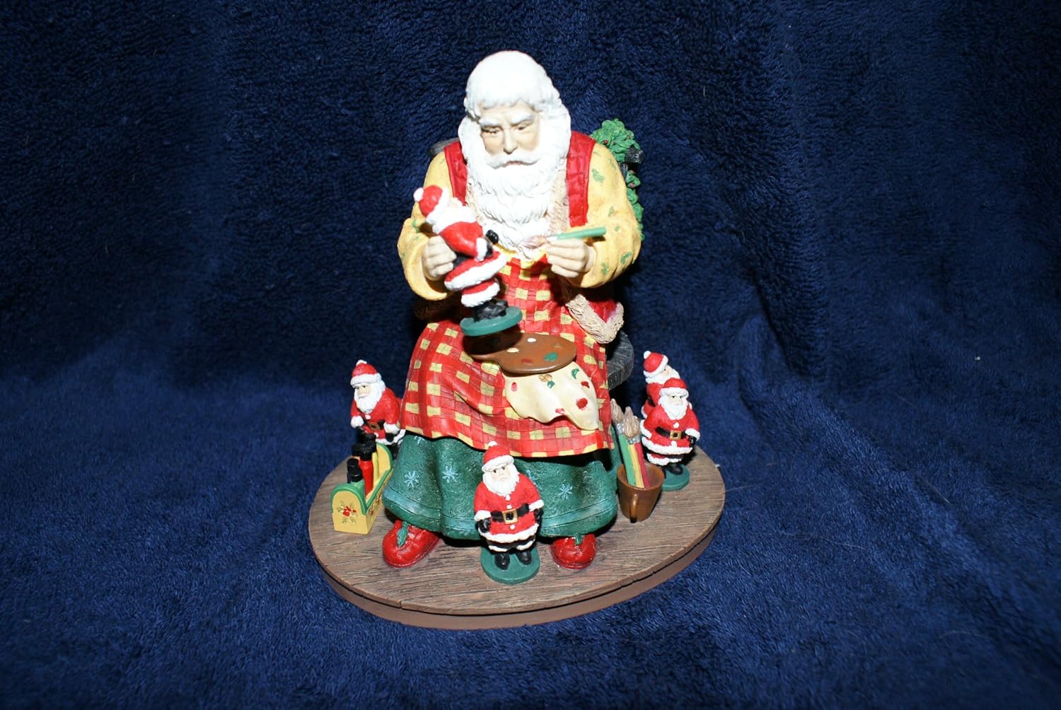 Amazon.com: Pipka The Painting Santa 6" Santa Claus : Home & Kitchen