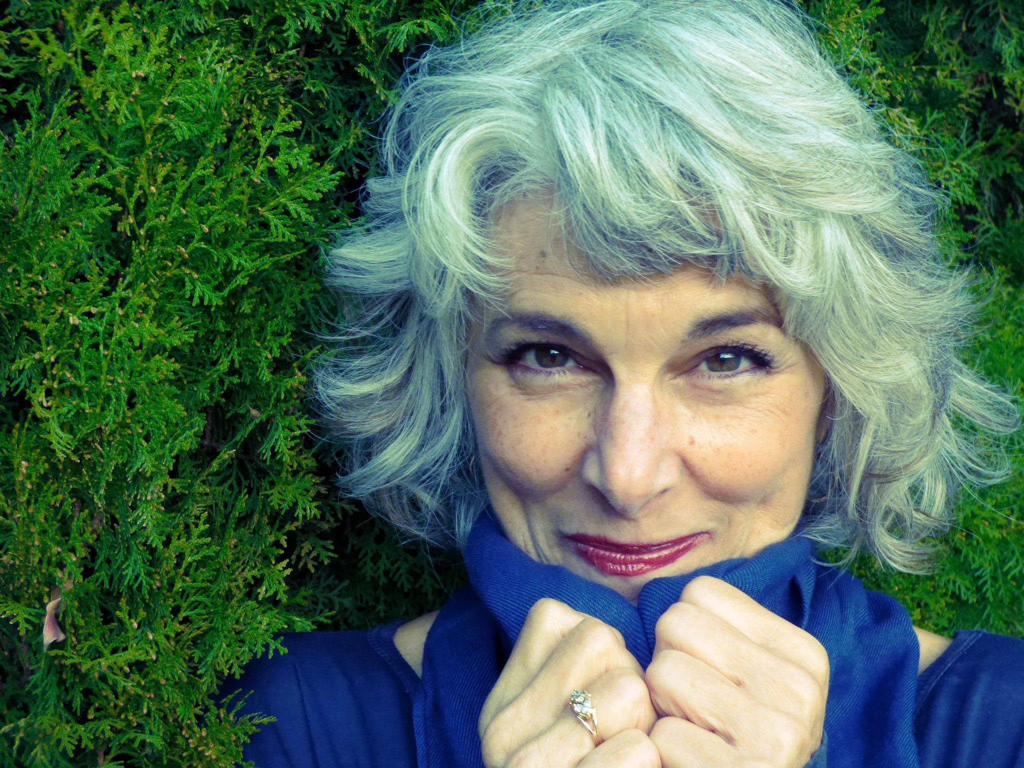 Amazon.com: Toni Jannotta: books, biography, latest update