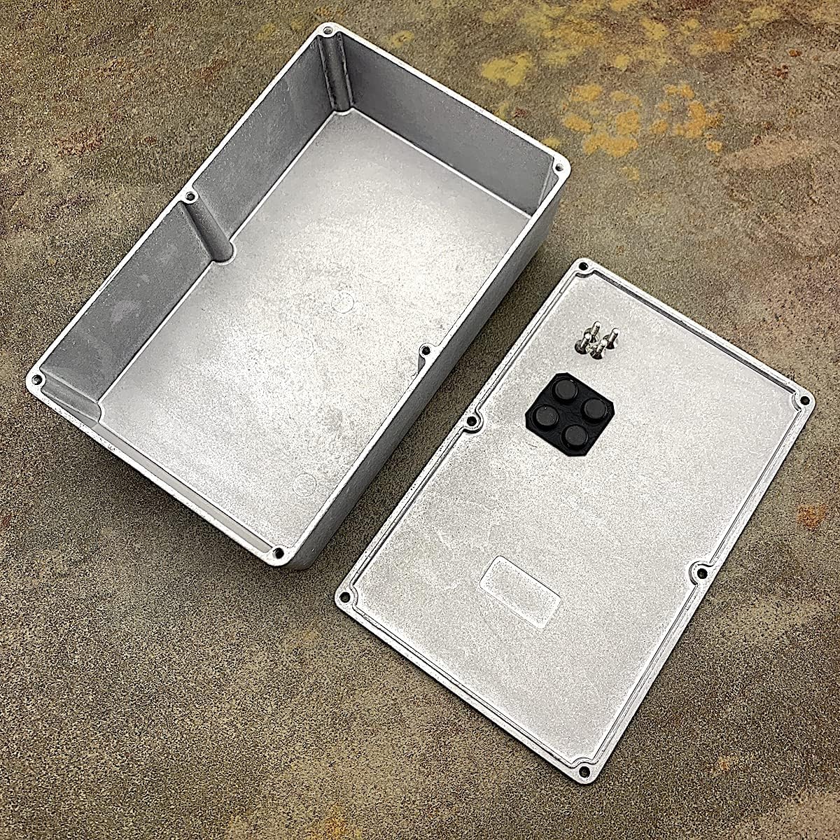 Amazon.com: Chassis Pedal - Guitar Pedal Enclosure - Aluminum - 1590D ...