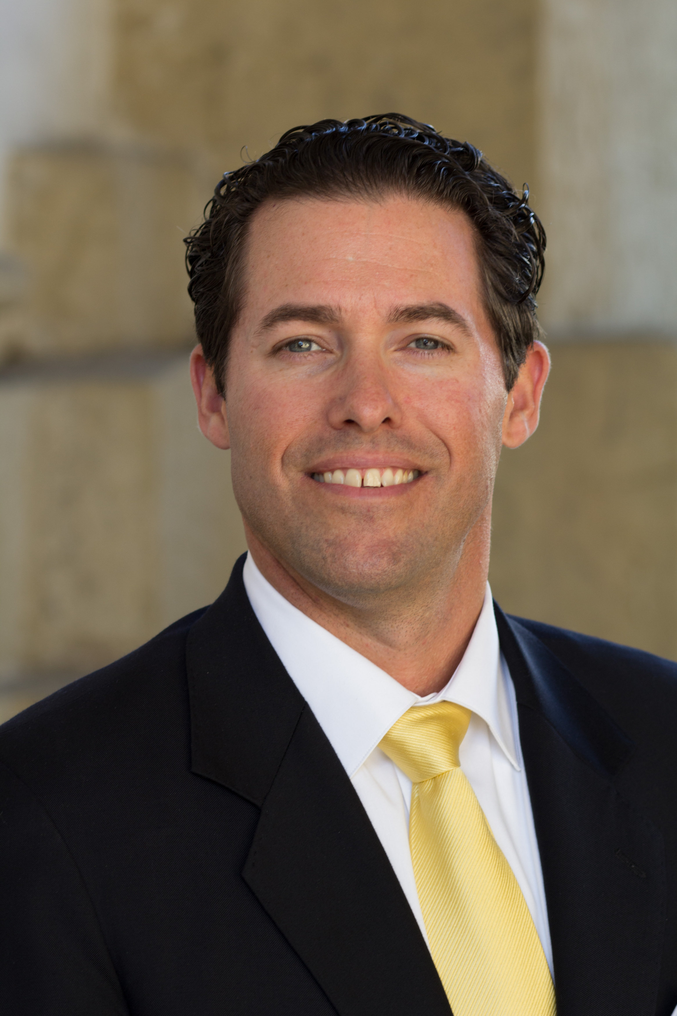 Amazon.com: Ryan Brautovich: books, biography, latest update