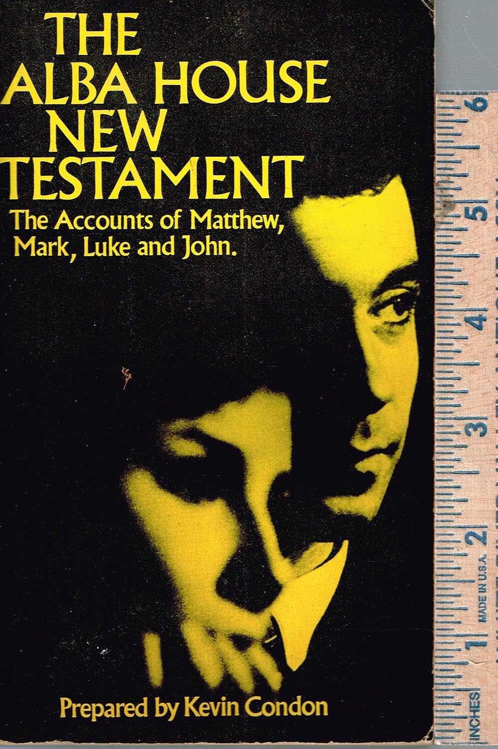 THE ALBA HOUSE NEW TESTAMENT: Amazon.co.uk: Books