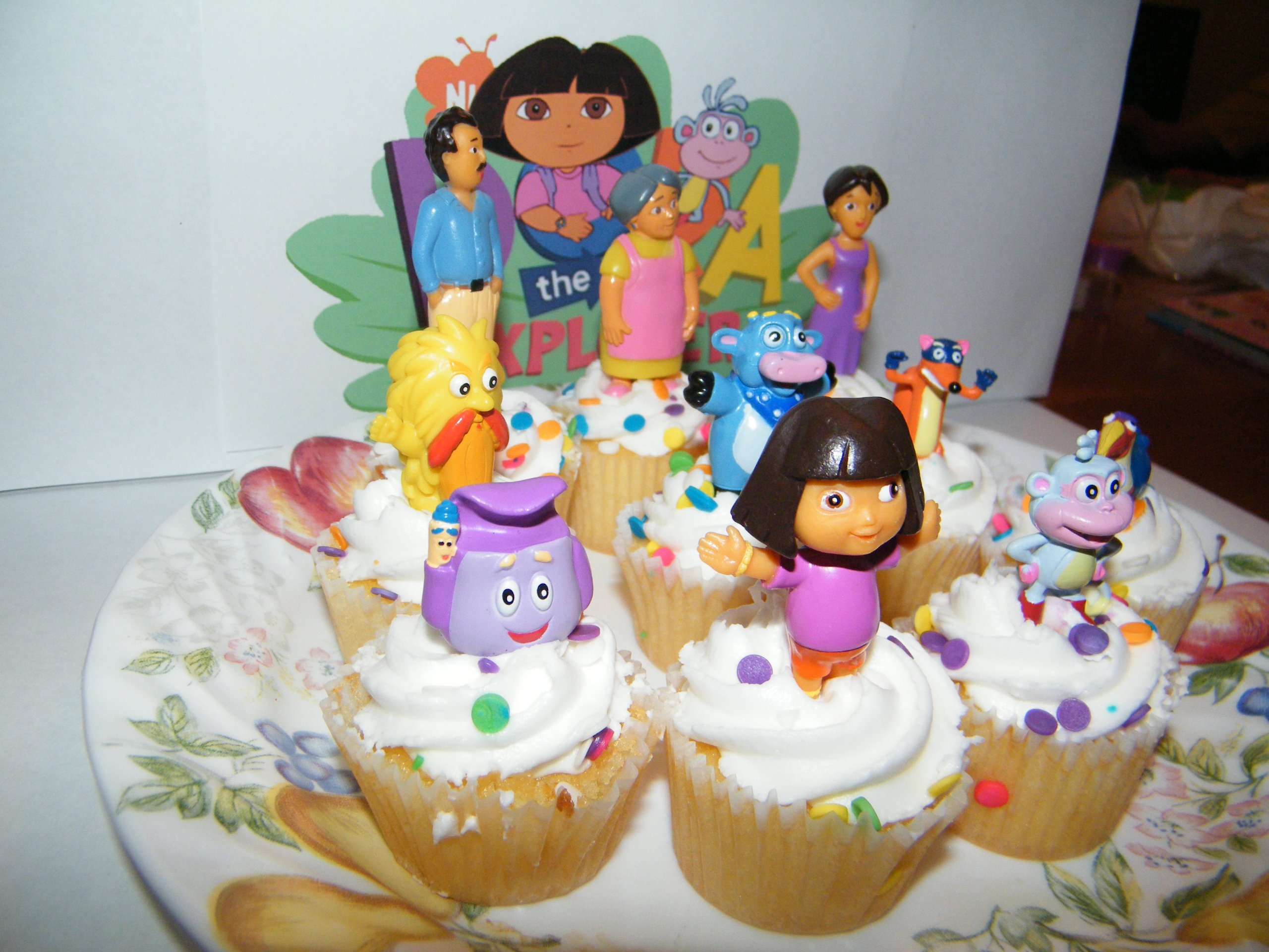 Buy Nickelodeon Dora The Explorer Deluxe Set of 10 Cake Toppers Cupcake ...