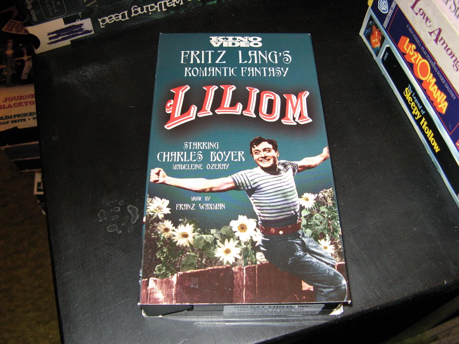 Amazon.com: Liliom [VHS] : Charles Boyer, Madeleine Ozeray, Robert ...