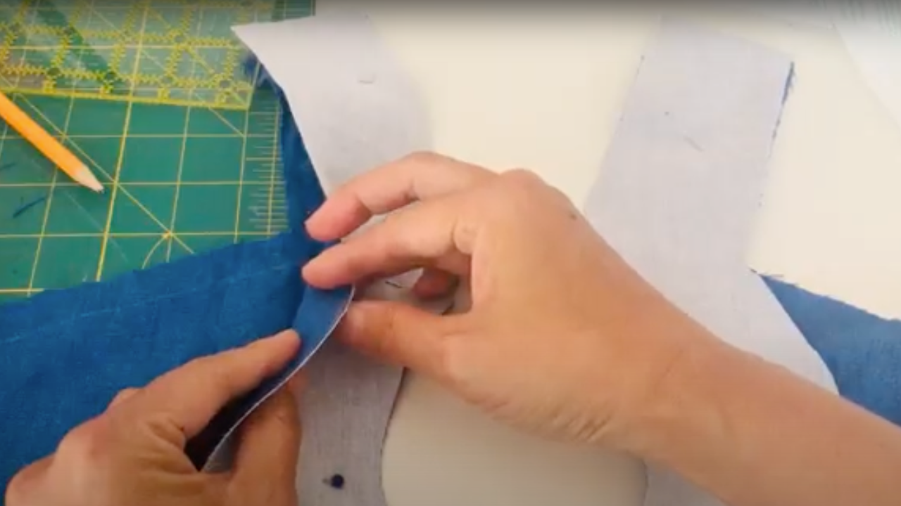Watch Pellon SF101 Shape-Flex Fusible Interfacing& Soft & Flexible on ...