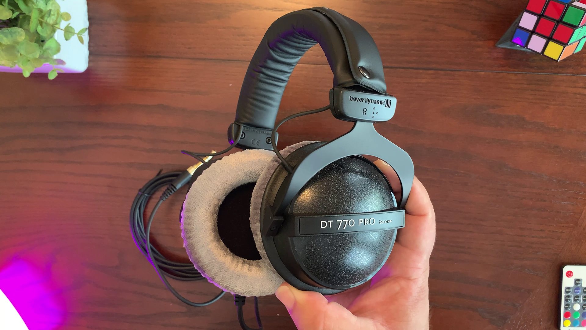 Watch Beyerdynamic DT 770 Pro Headphones Review on Amazon Live