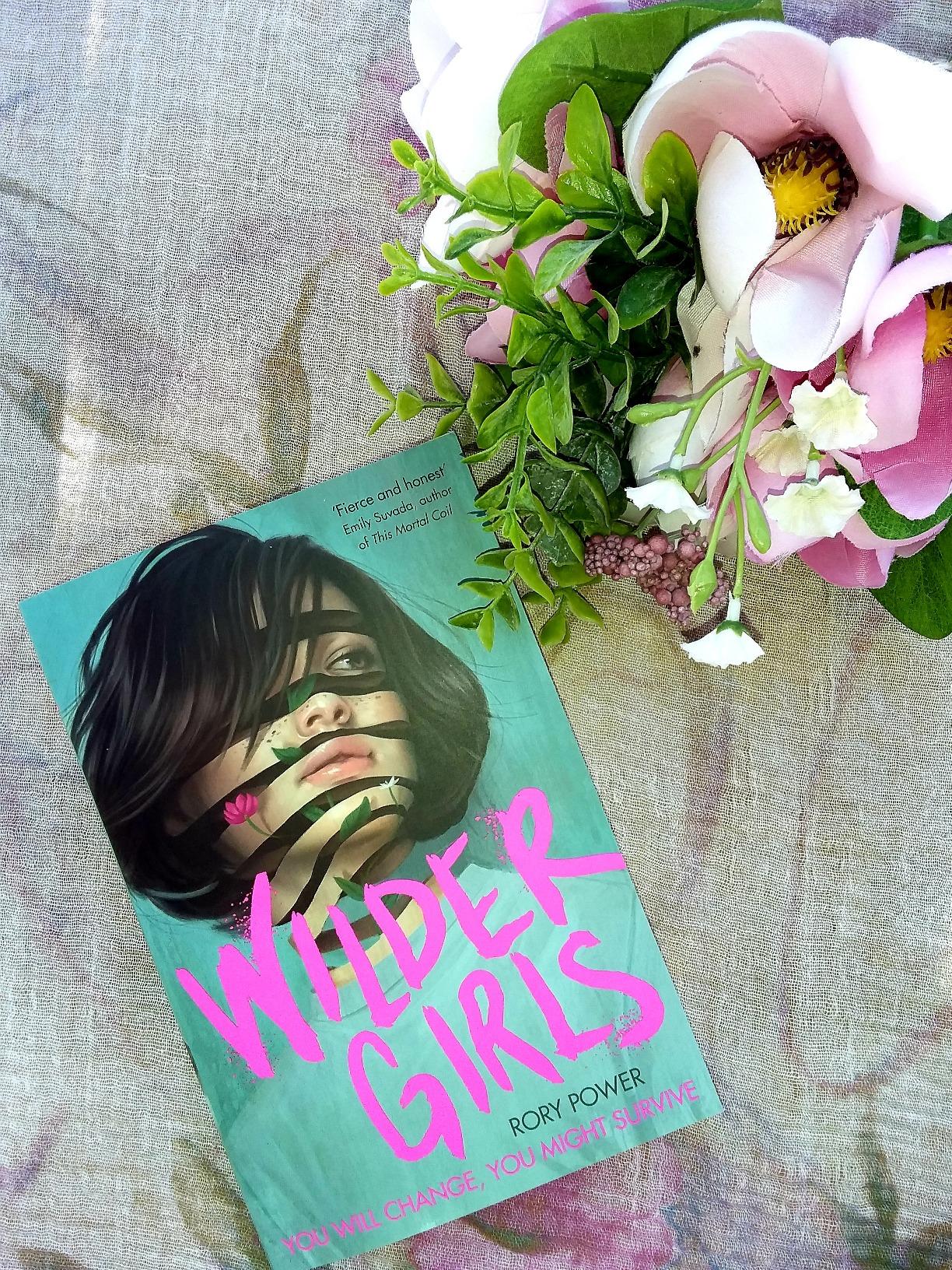 Amazon.com: Wilder Girls: 9780525645580: Power, Rory: Books