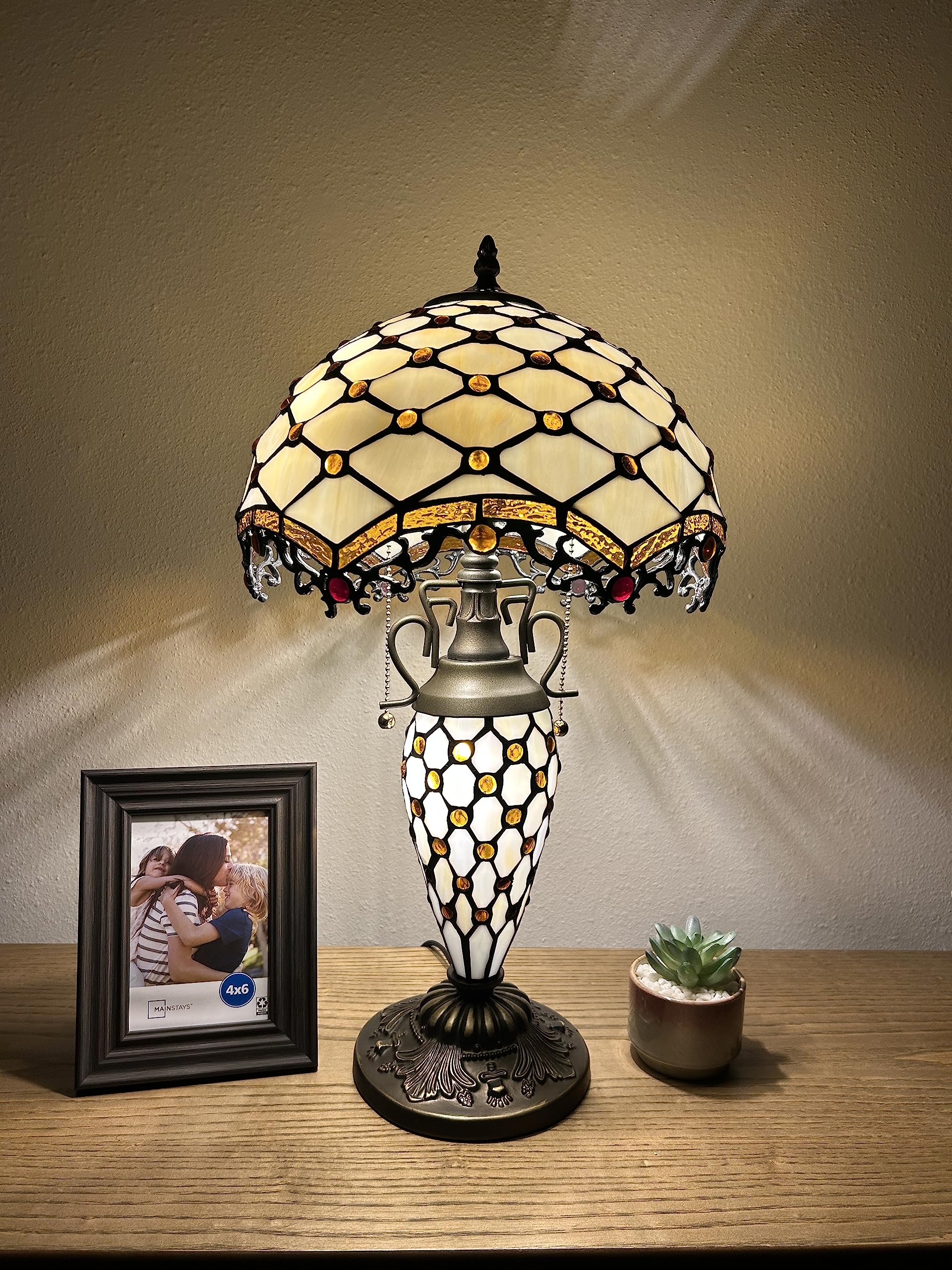 enjoy decor lamps Tiffany Table Lamp Beige Stained Glass Shade and Base ...