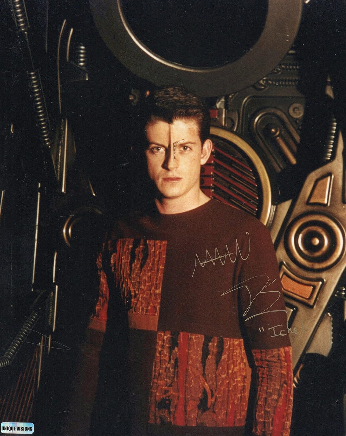 Manu Intiraymi as Borg Icheb 8" x 10" ST Voy//ager autograph JB at ...