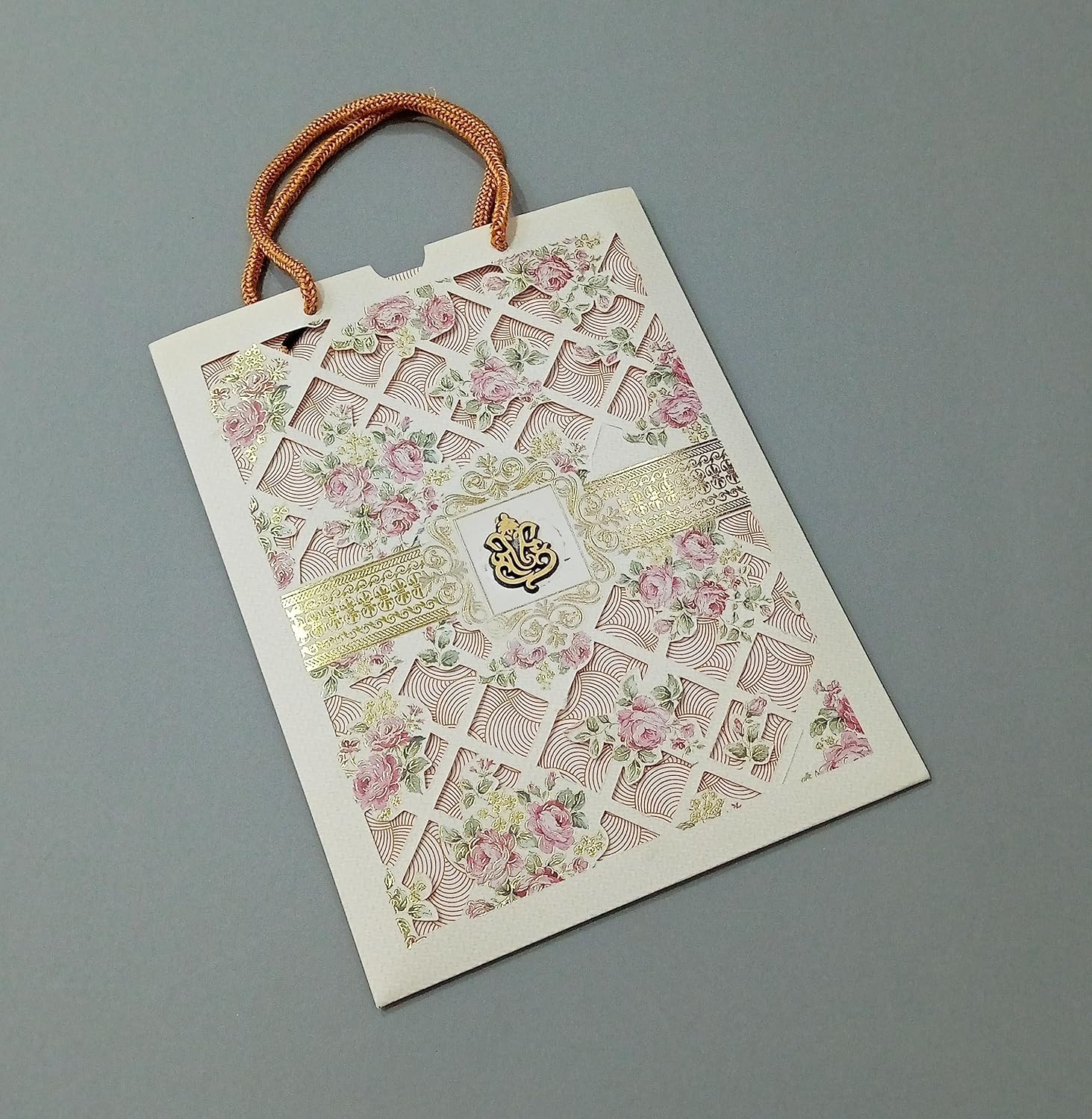 JIMIT CARD Die Cut Wedding Invitation Card With Floral Pattern Printed ...
