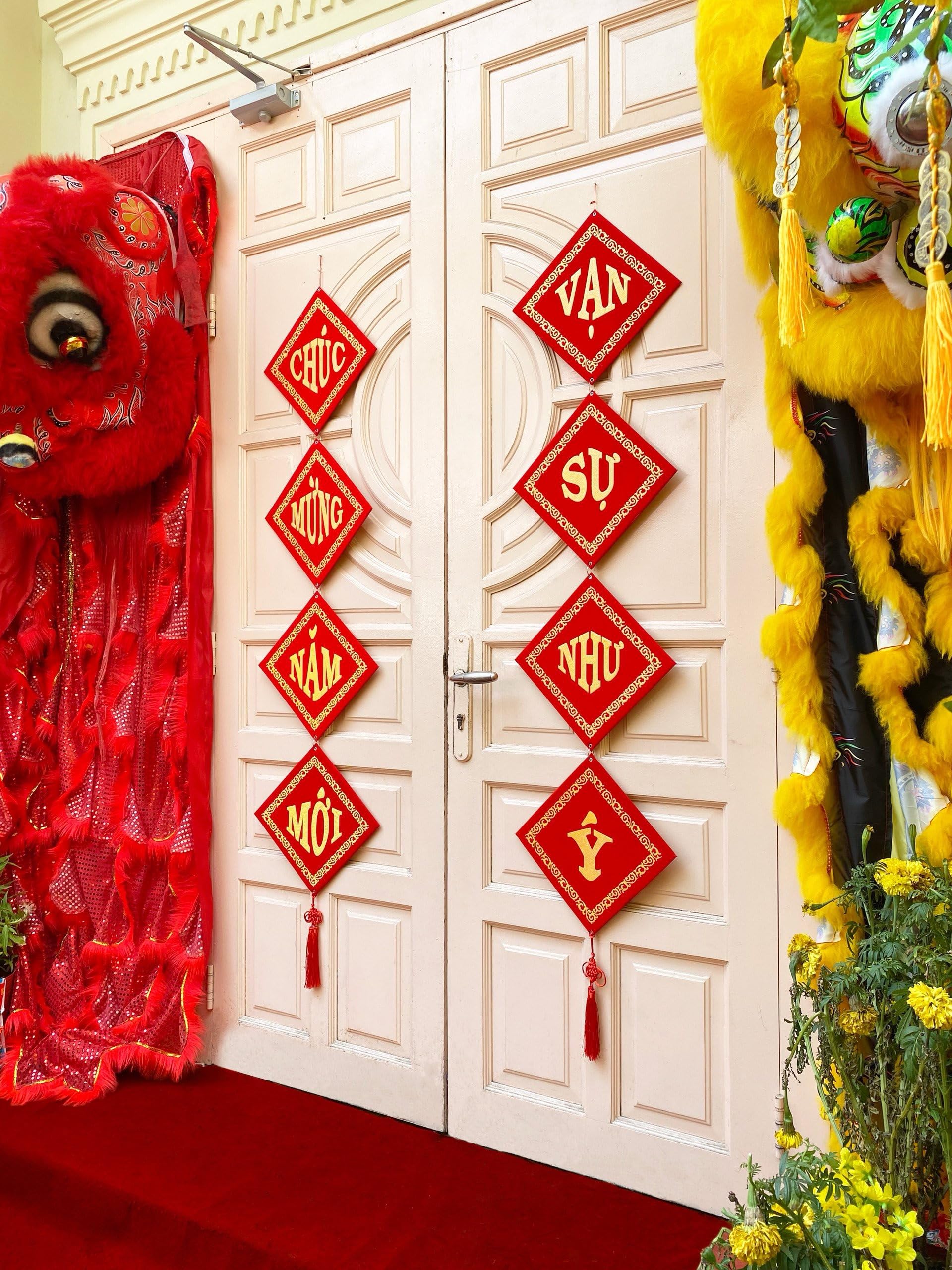 Amazon.com: Vietnamese Lunar New Year Decoration Couplets- Red Hanging ...