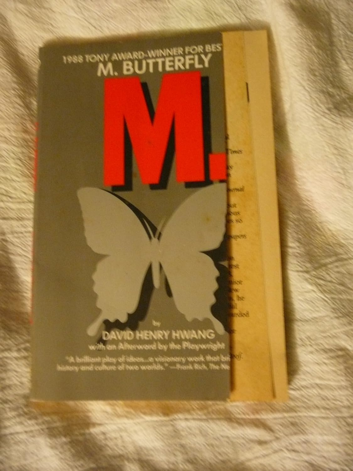 M. Butterfly: Hwang, David Henry: 9780452264663: Amazon.com: Books