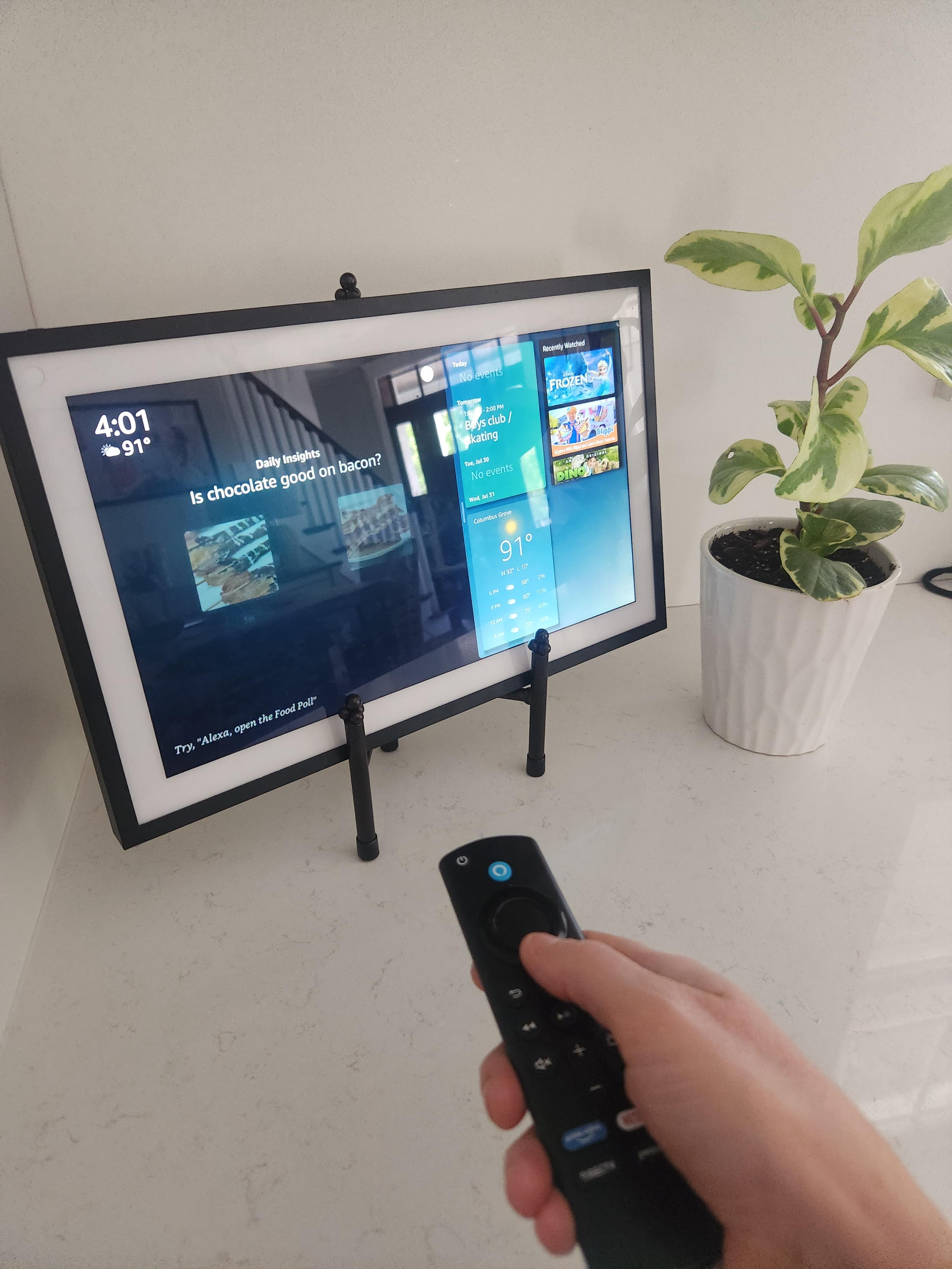 Watch Amazon Echo Show 15 Calendar, TV, Alexa, Digital Organizer on ...