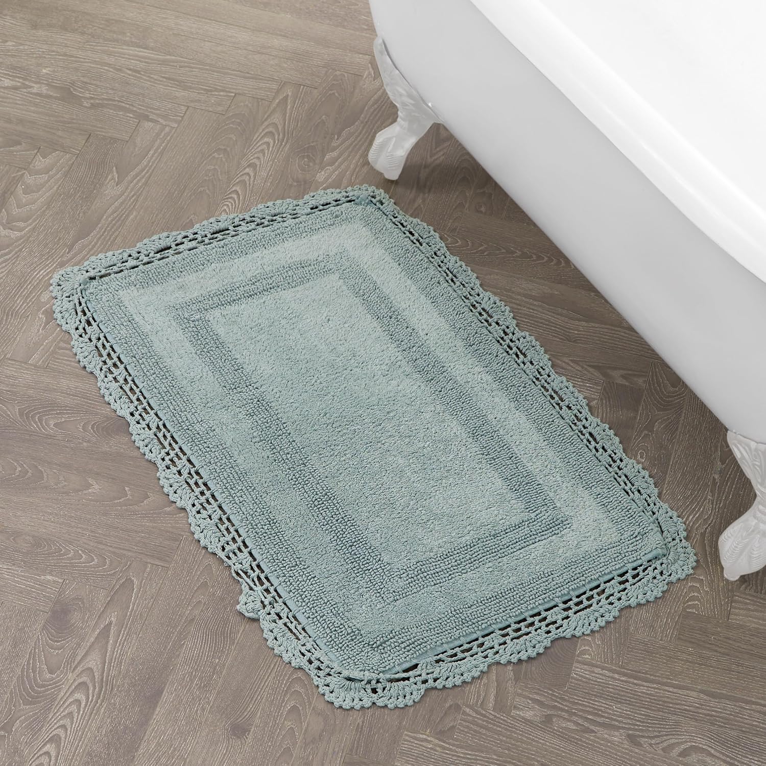 Amazon.com: Laura Ashley Crochet Cotton 24x40 Bath Rug, Aqua : Arts ...