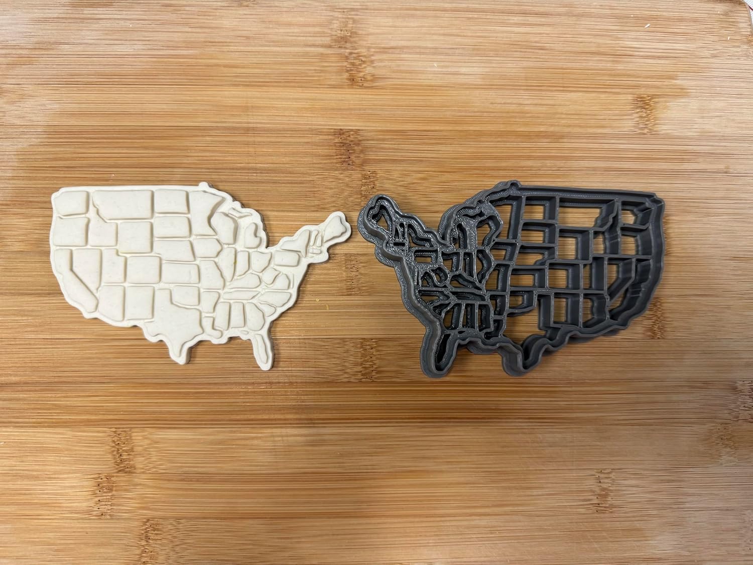 Amazon.com: Mighty Gadget Realistic Detailed United States Map Cookie ...