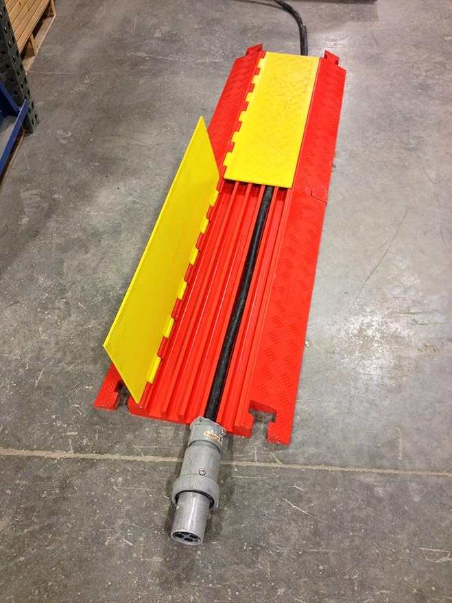 Amazon.com: Linebacker Cable Protectors 5-channel Heavy Duty : Electronics