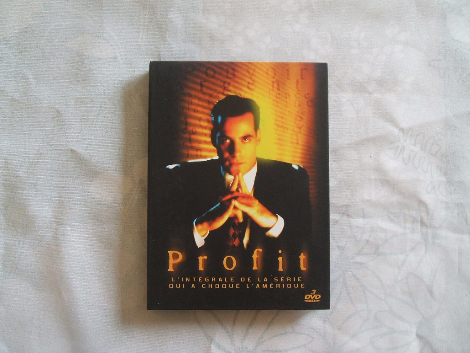 Amazon.com: Profit : L'intégrale - Coffret 3 DVD : Movies & TV