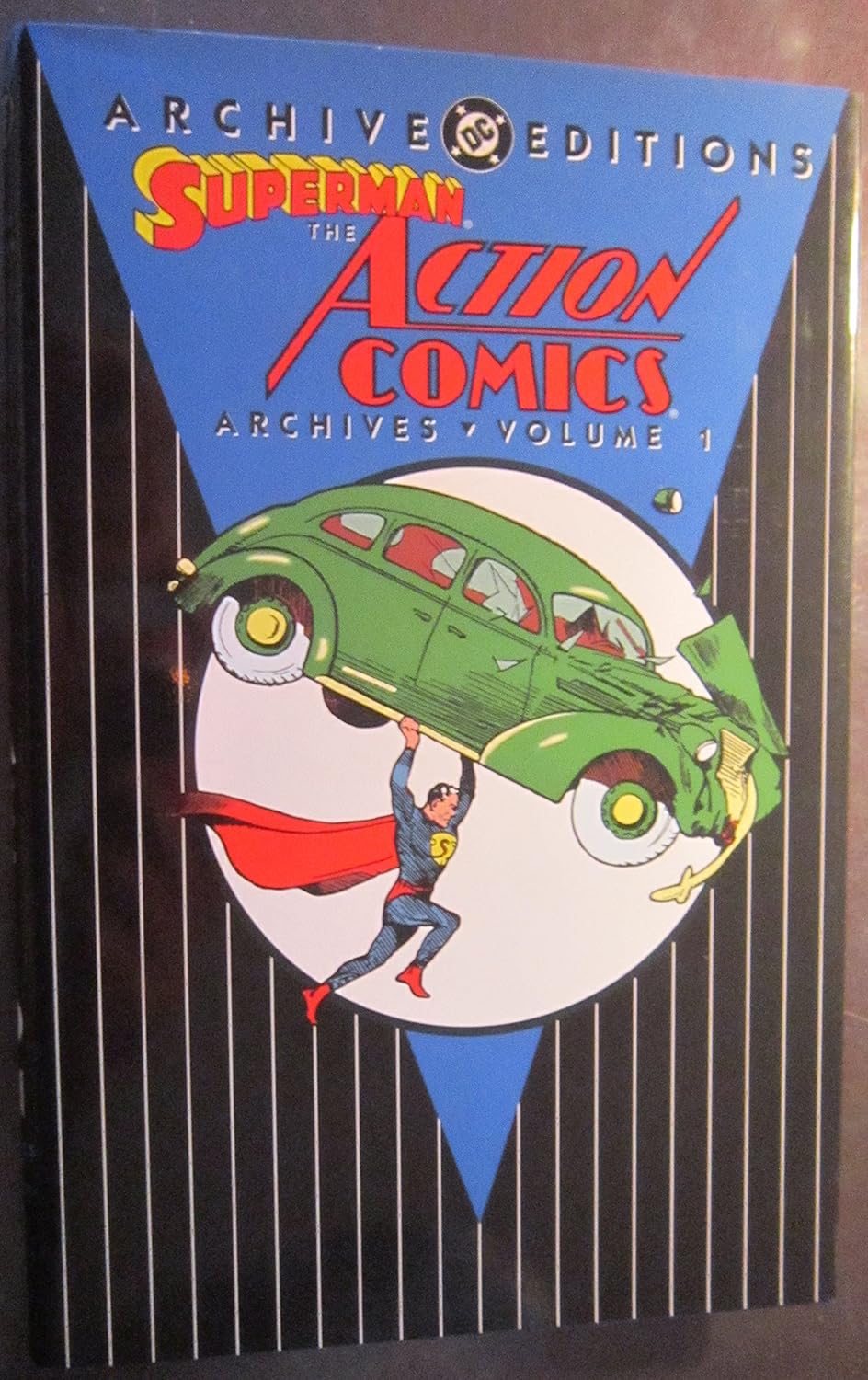 Superman: Action Comics Archives Vol. 1: Amazon.co.uk: Siegel, Jerry, Shuster, Joe ...