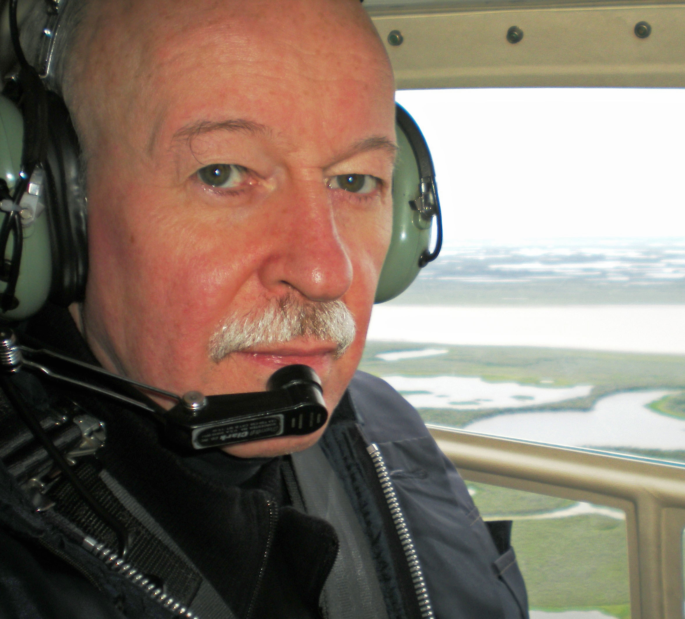 Amazon.com: Charles J. Hanley: books, biography, latest update