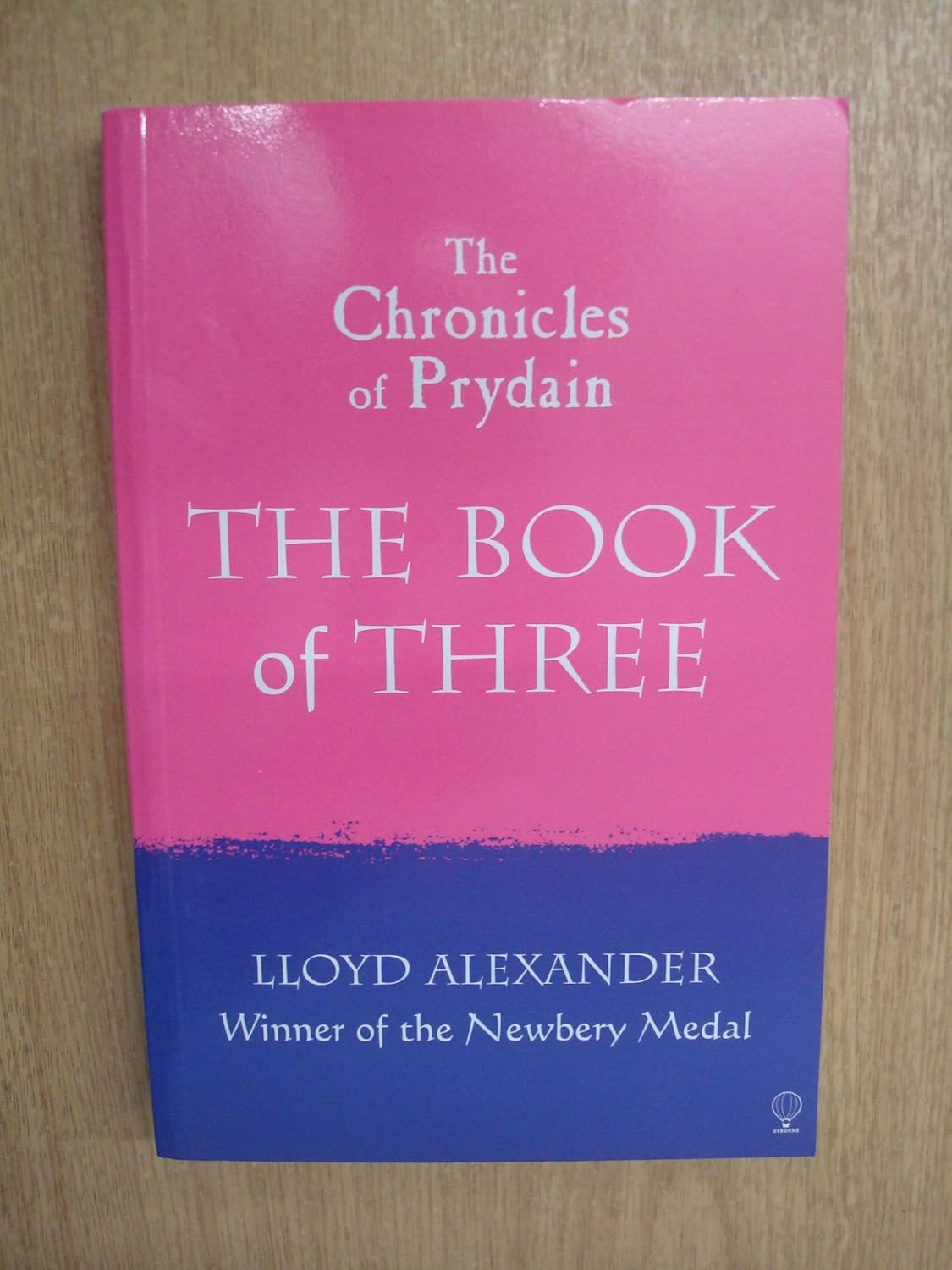 The Book of Three: Book 1 (Chronicles of Prydain) : Lloyd Alexander ...