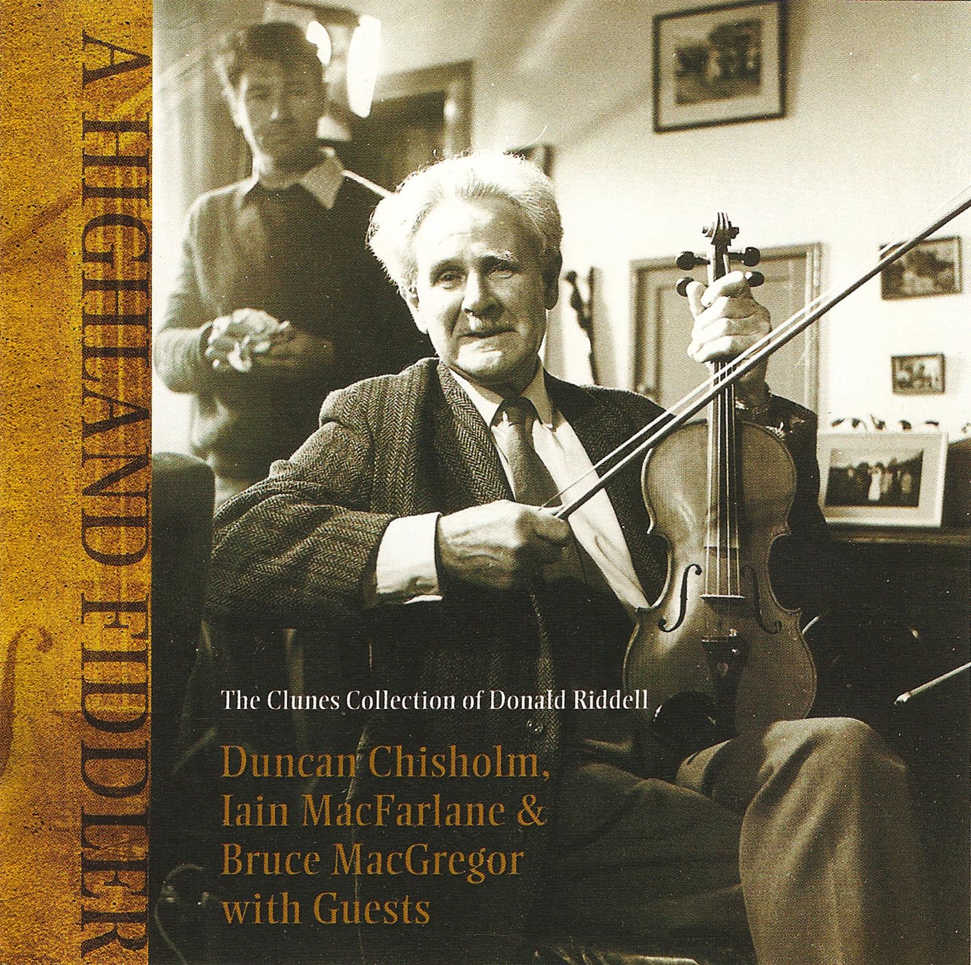 Highland Fiddler: Donald Riddell: Amazon.in: Music}
