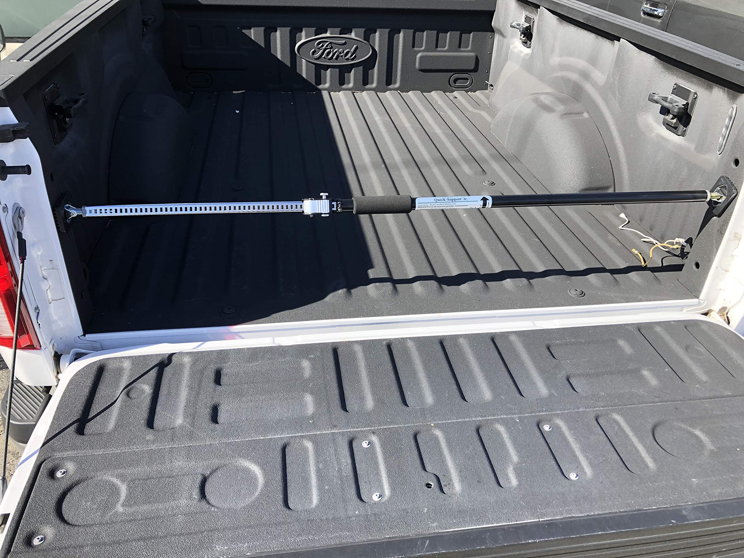 Snapklik.com : SPAREHAND Steel Adjustable Cargo Bar