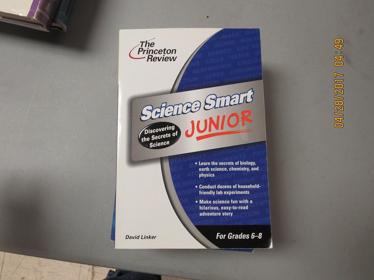 Amazon.com: Science Smart Junior: Discovering the Secrets of Science ...