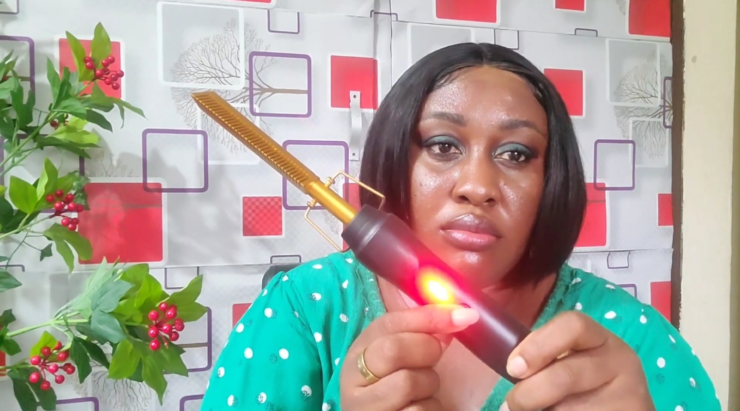 Watch Hot comb quick review and demo on my wig on Amazon Live