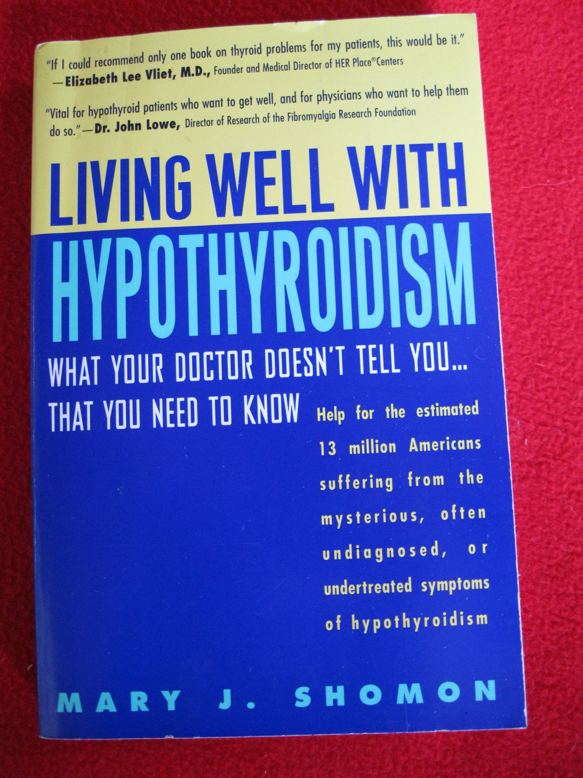 Amazon | Living Well with Hypothyroidism | Shomon, Mary J. | Diseases