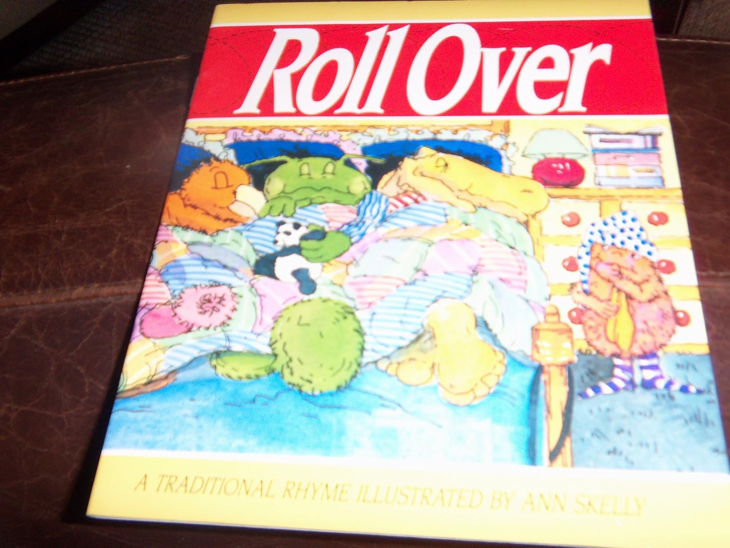 Roll Over (Safe and Sound/Literacy 2000 Stage 4): A Traditional Rhyme ...