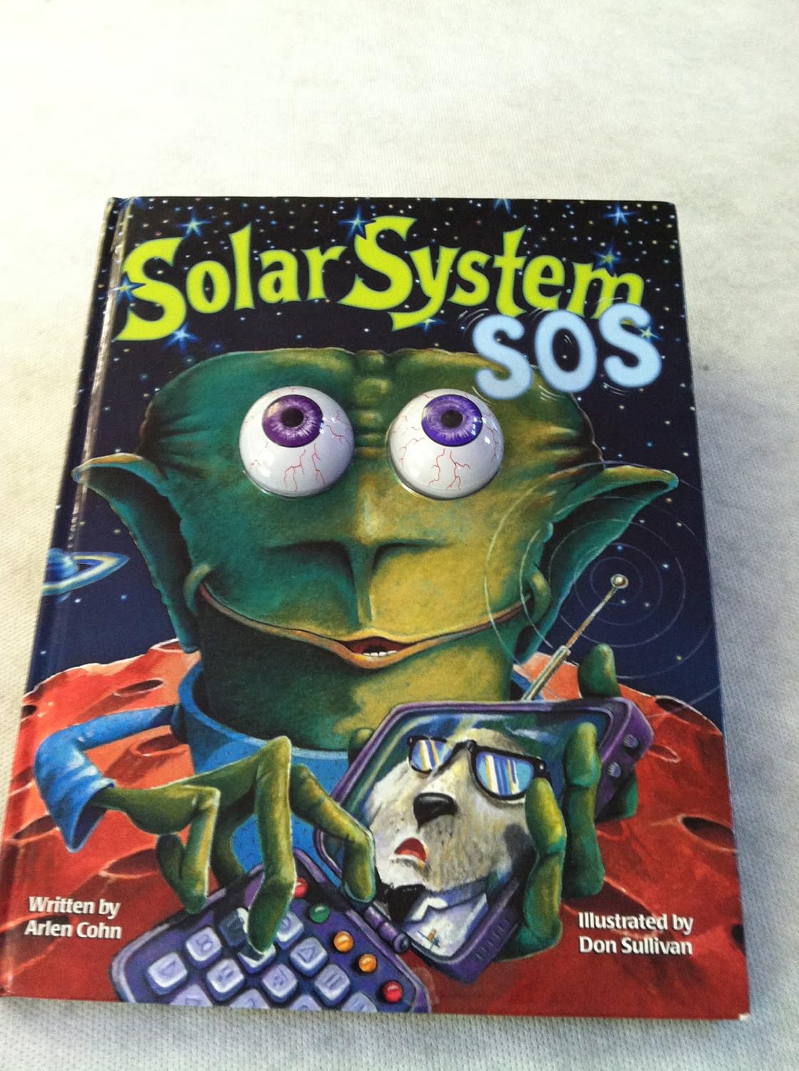 Buy Solar System SOS Book Online at Low Prices in India | Solar System ...