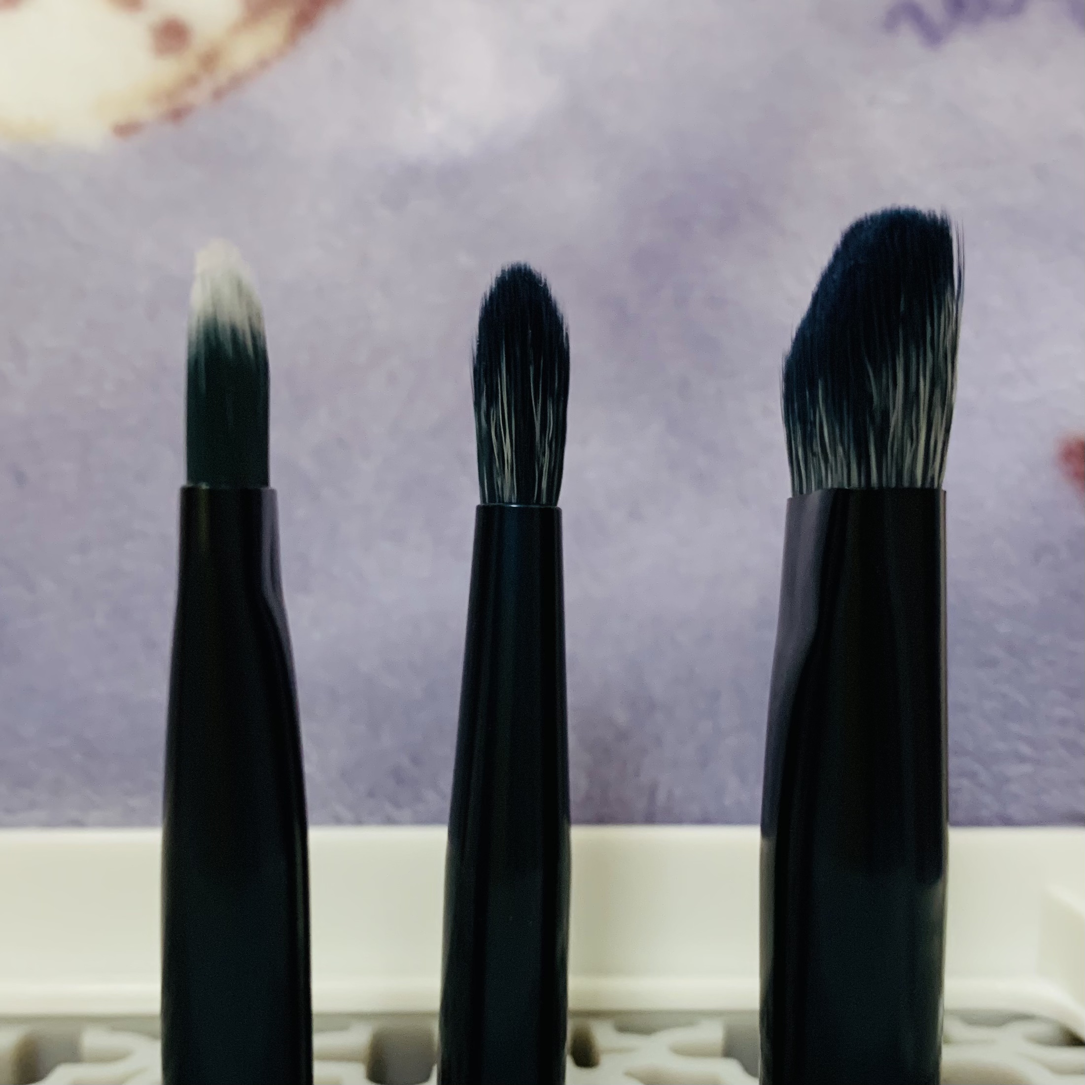 Amazon.co.jp: EIGSHOW メイクブラシセット 15本セット 化粧ブラシ 化粧筆 柔らかい 描きやすい 木柄 ベジタリアン ファンデーション パウダー コンシーラー アイ ...