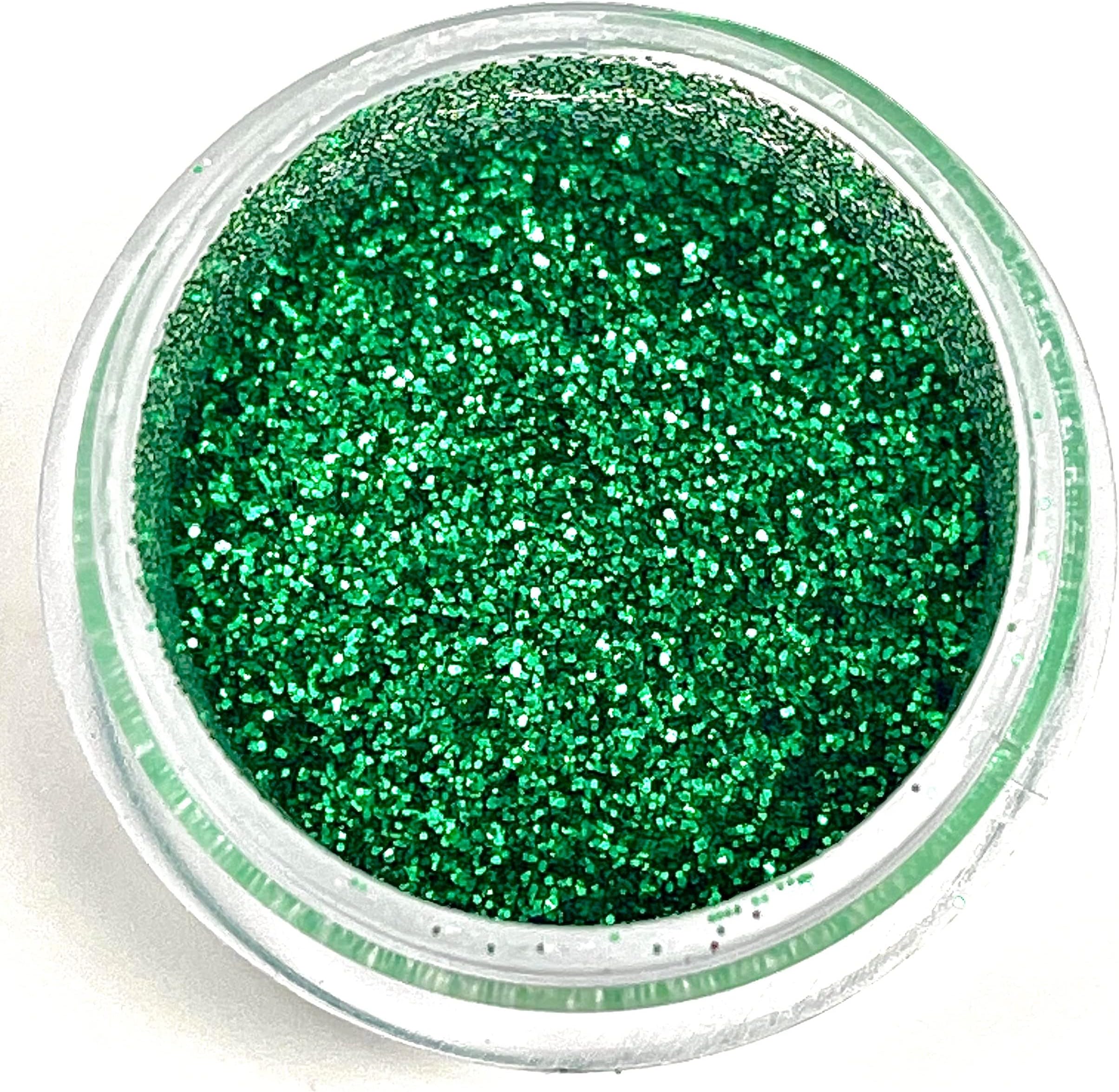 Amazon.com : HOLIDAY GREEN Christmas Luxury Diamond Dust, 6 grams, USA ...