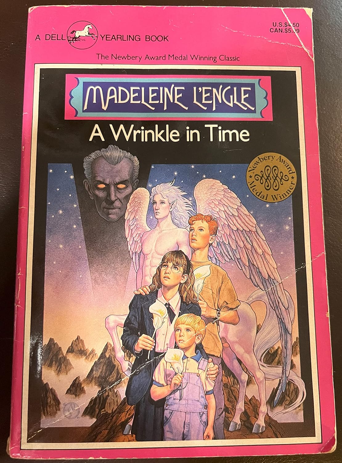 A Wrinkle in Time (The Time Quartet): Madeleine L'Engle: 9780440498056 ...