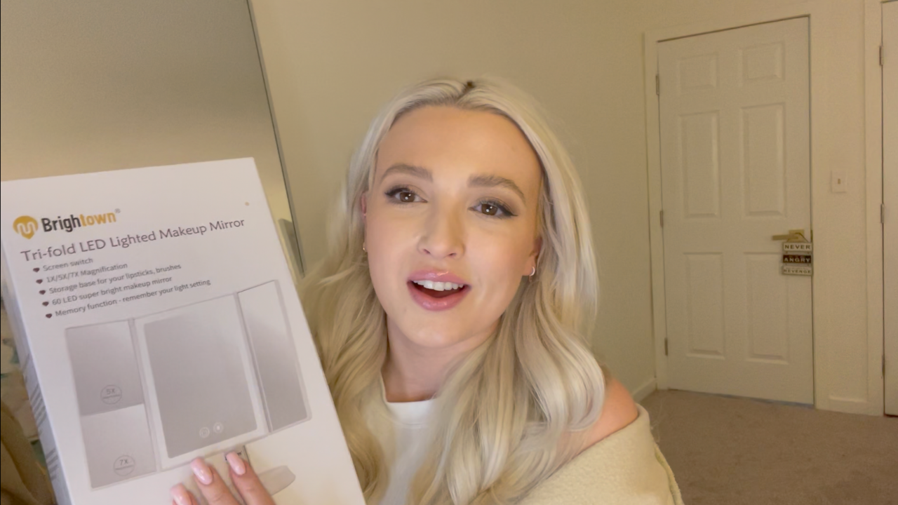 Hayley Segar @hayleysegar's Amazon Page