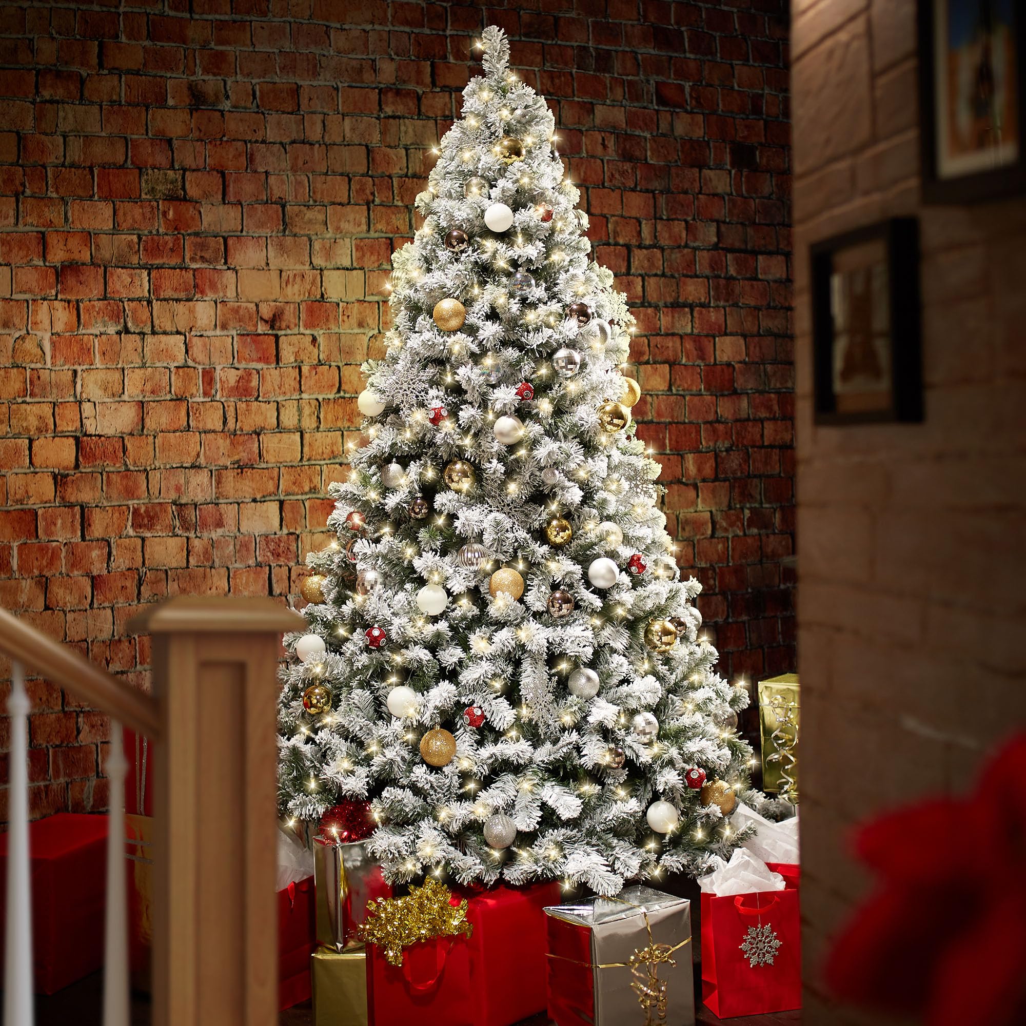 Snapklik.com : Casafield 6FT Pre-Lit Realistic Snow-Flocked Pine ...
