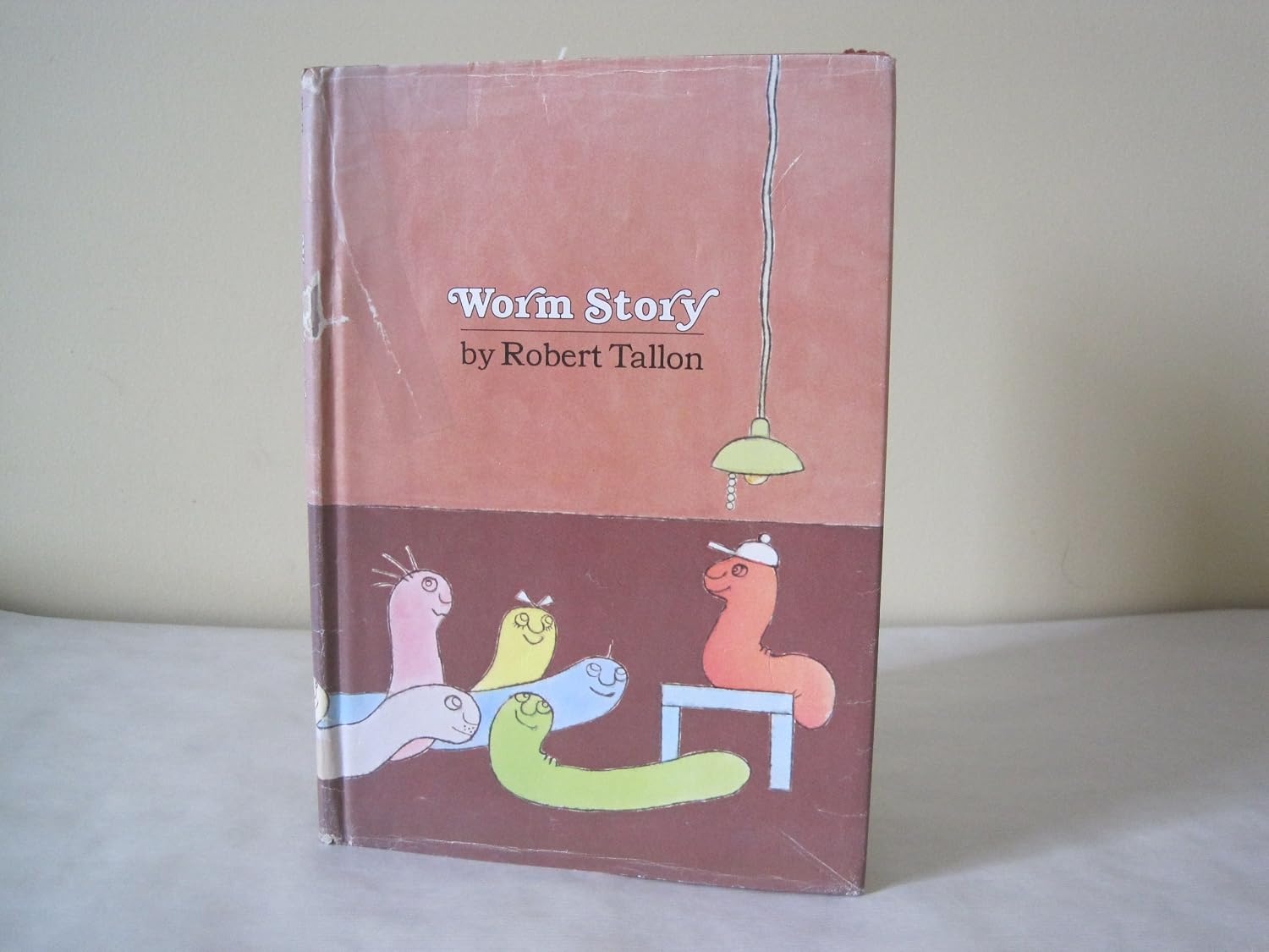 Worm story: Robert Tallon: 9780030215360: Amazon.com: Books