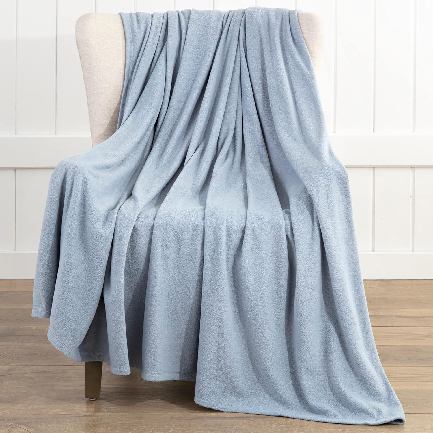 Amazon.com: Martex 1B06861 Super Soft Fleece Plush Lightweight Blanket ...