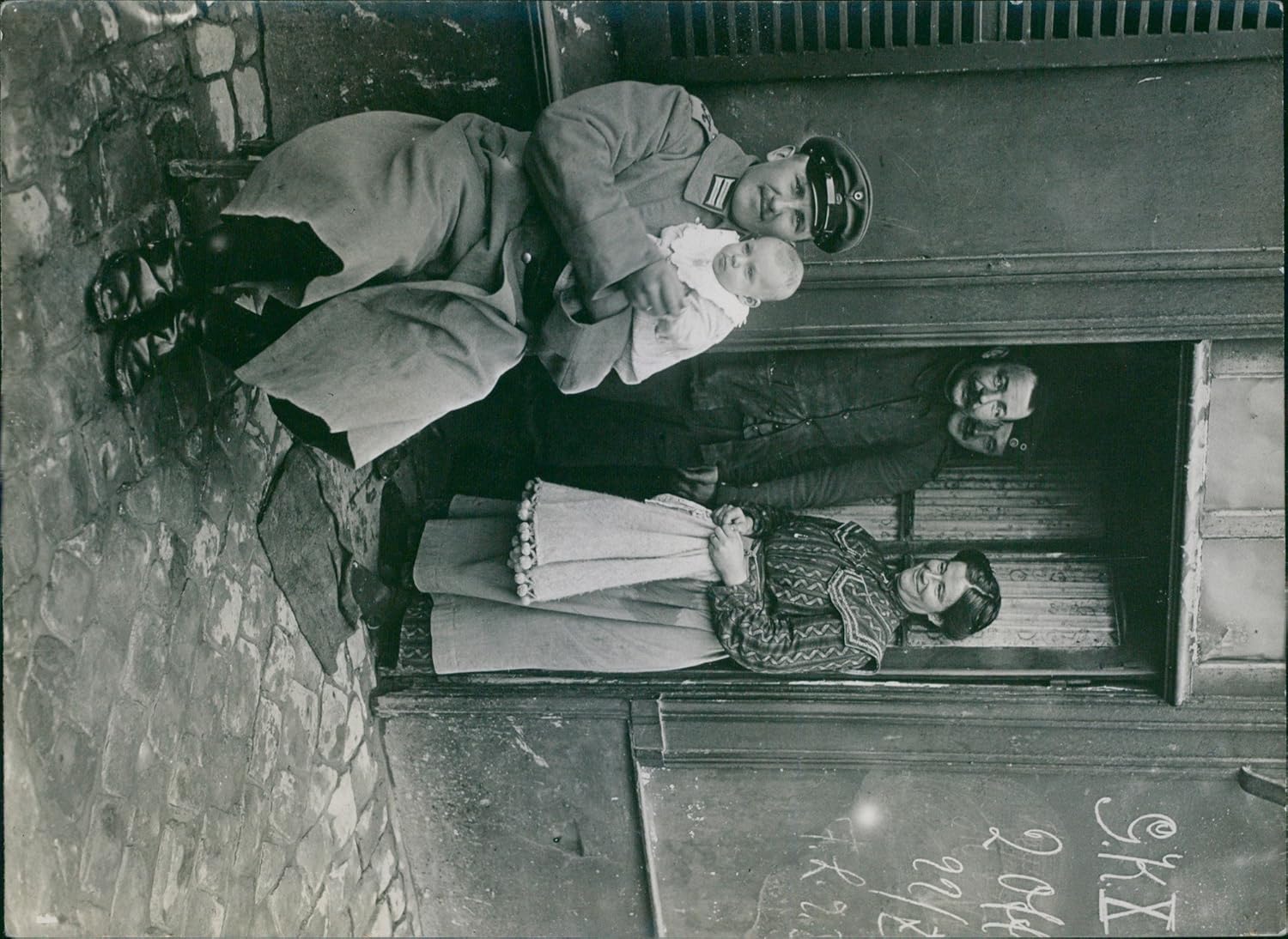 Amazon.com: Ken Gill - Vintage Press Photo