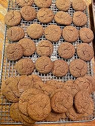 100 Cookies: The Baking Book for Every Kitchen, with Classic Cookies ...