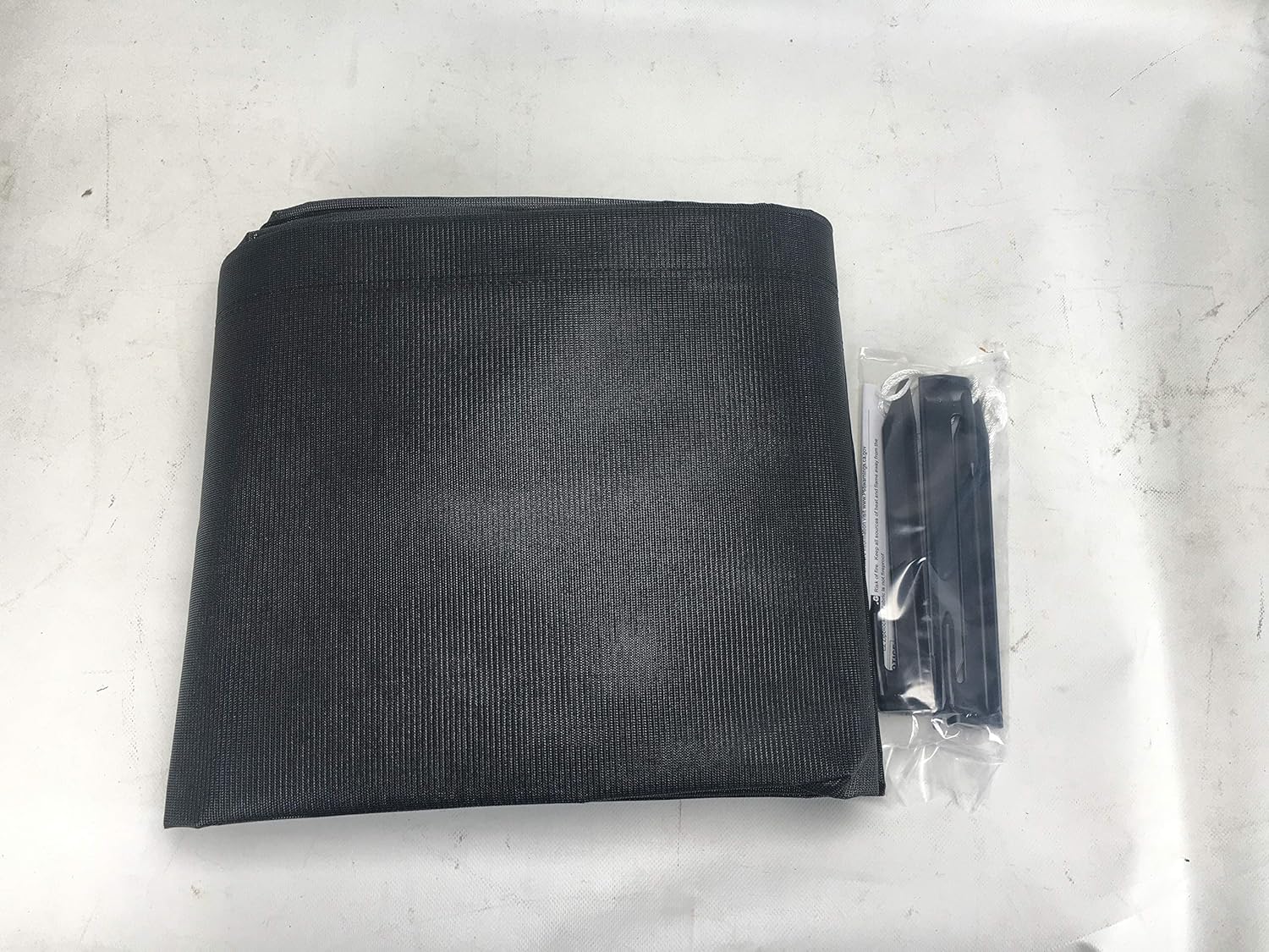 Amazon.com: CAREFREE/CO.-701308 EZ Zip blocker or Sun blocker, 13'X8 ...