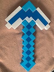 The Glowhouse LED Flashing Diamond Pixel Pickaxe : Amazon.co.uk: Toys ...