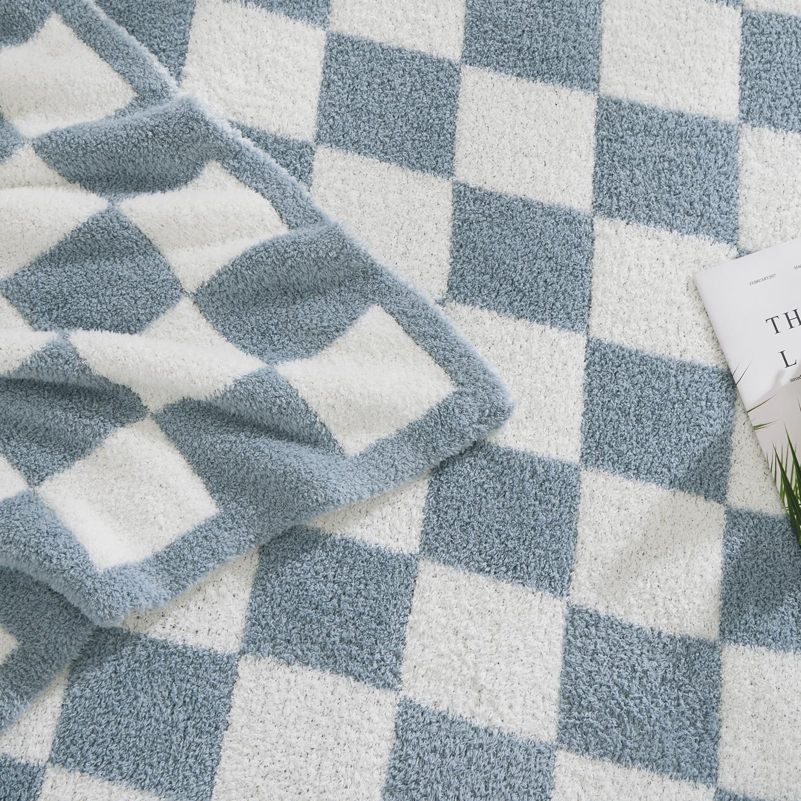 WRENSONGE Checkered Throw Blanket, Grey Blue Microfiber Soft Cozy ...