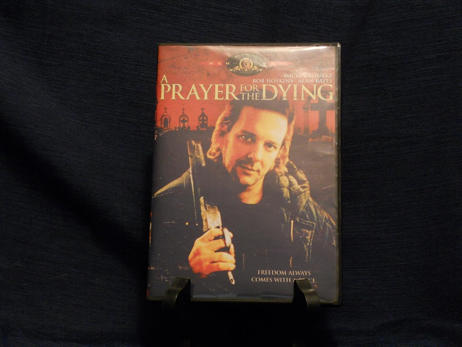 Prayer for the Dying [DVD] [1987] [Region 1] [US Import] [NTSC]: Amazon ...