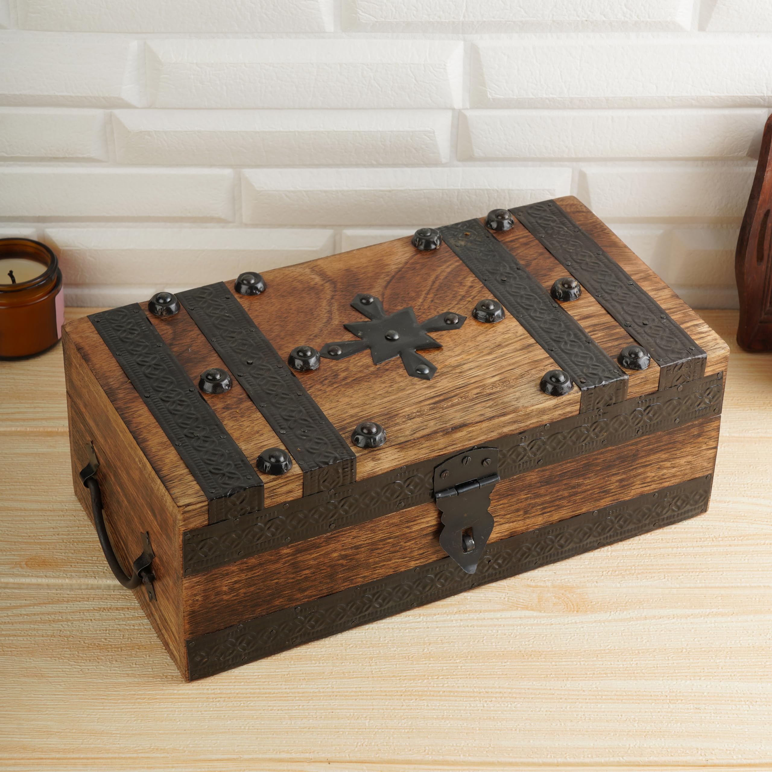 Closed Treasure Chest Wooden Treasure Chest Kits