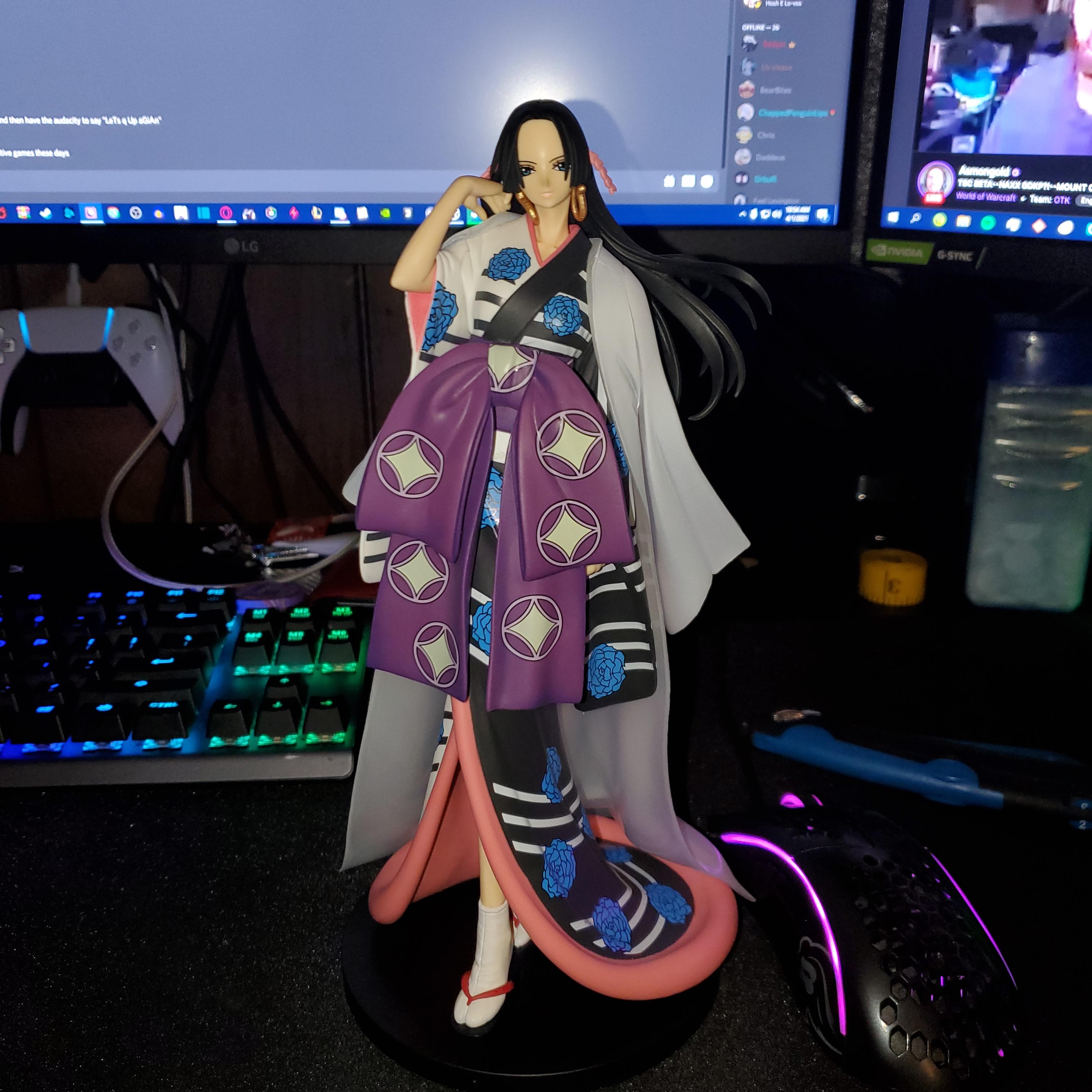 Amazon.com: Ichibansho Figure - One Piece - Boa.Hancock (HANA), Bandai ...