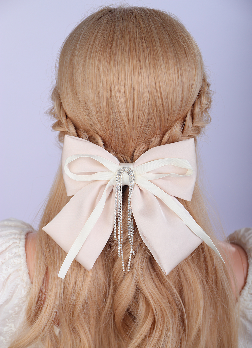 Watch Hair clip details video on Amazon Live