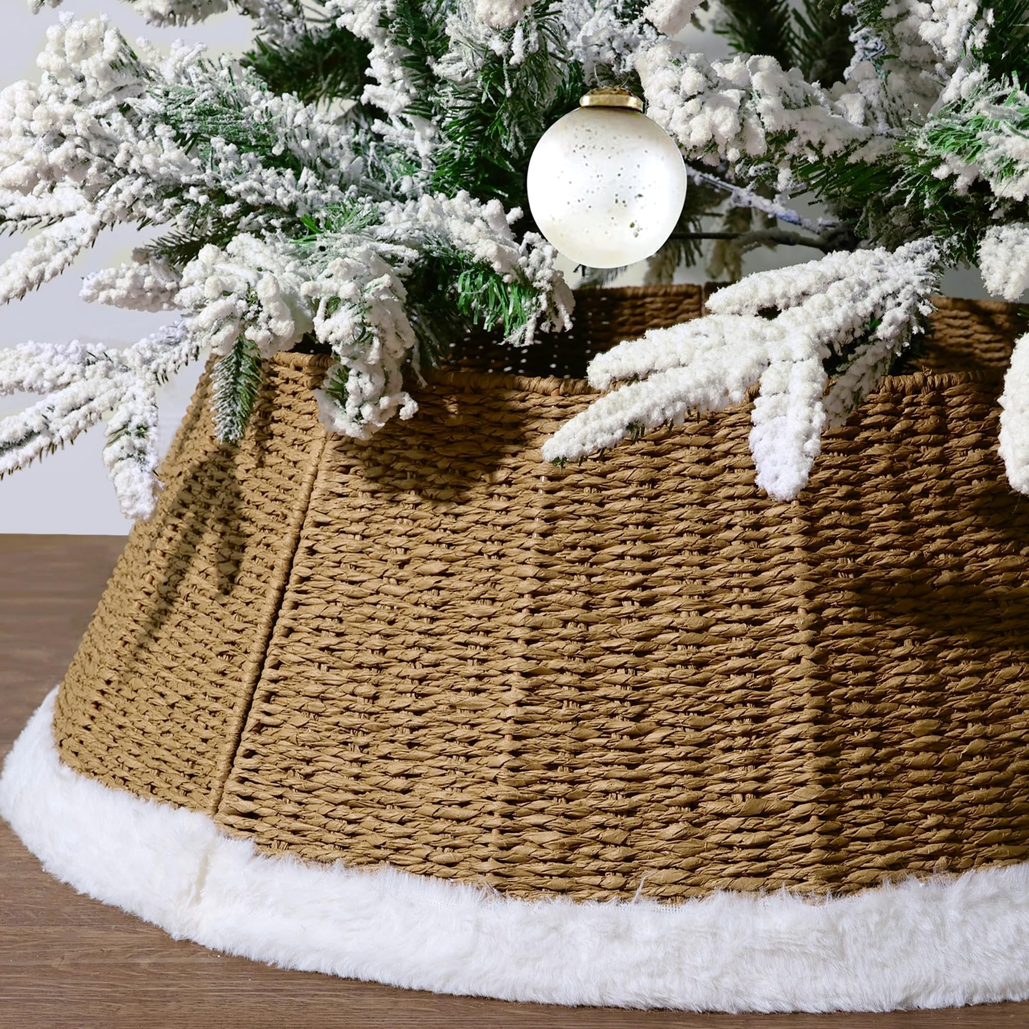 Amazon.com: Christmas Tree Collar Skirt, 28" Large Woven Christmas Tree ...