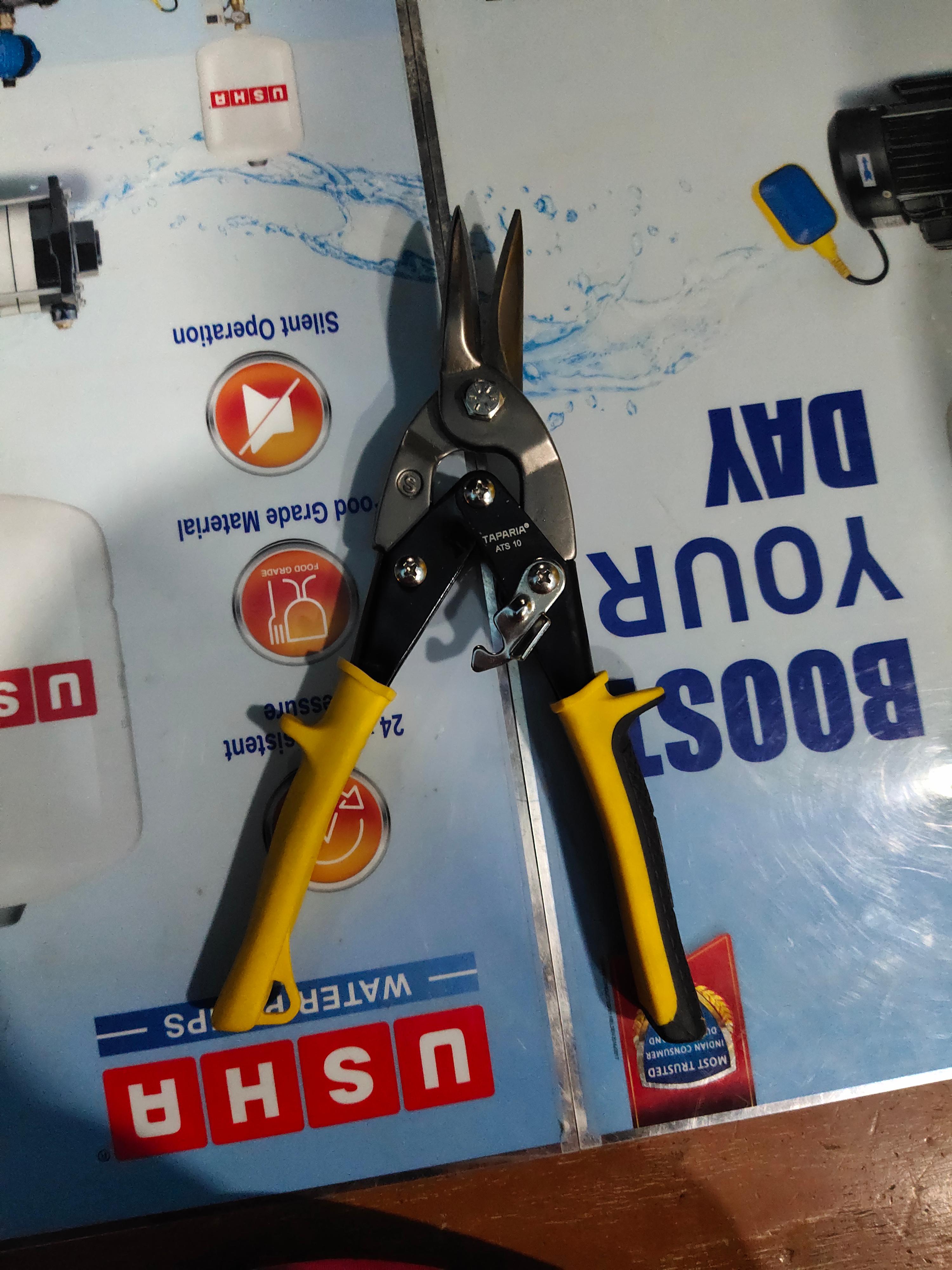 Taparia Aviation Tin Cutter with Spring ATS10, Multicolour : Amazon.in ...