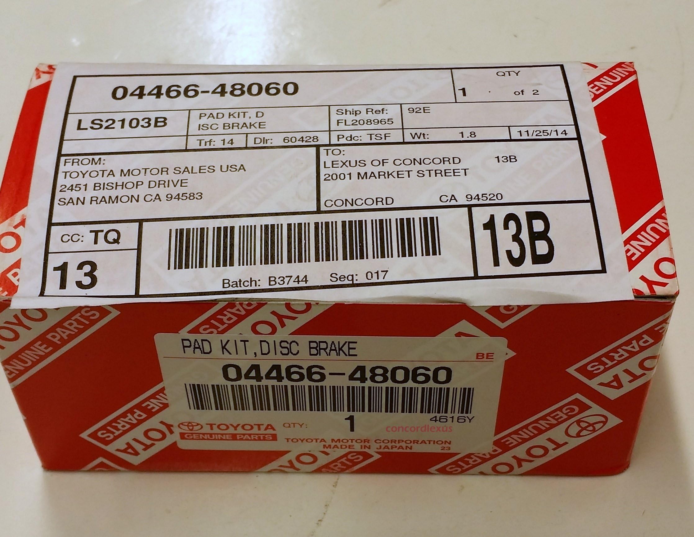 Amazon.com: Toyota Genuine Parts - Pad Kit, Disc Brake (04466-42060 ...