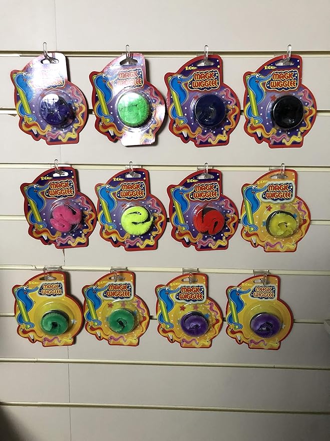 MAGIC WIGGLEE POCKOS WIGGLEE EEL/WORM TWISTY FURRY MAGIC TRICK 2 PACK ...